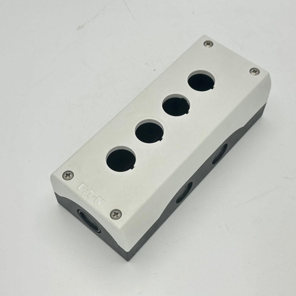 Eaton box with 4 holes for buttons - APNS
